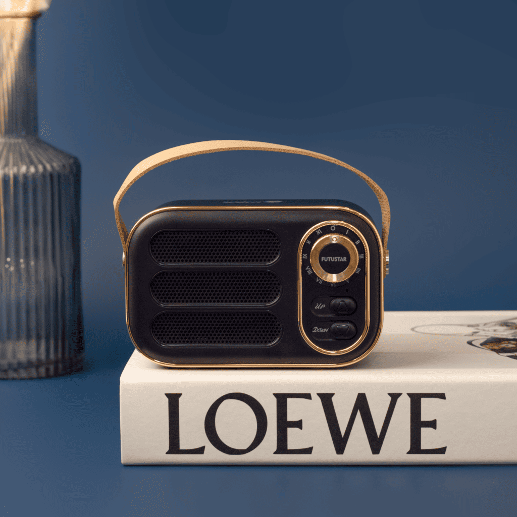 Retro Bluetooth Speaker - Seven Gifts